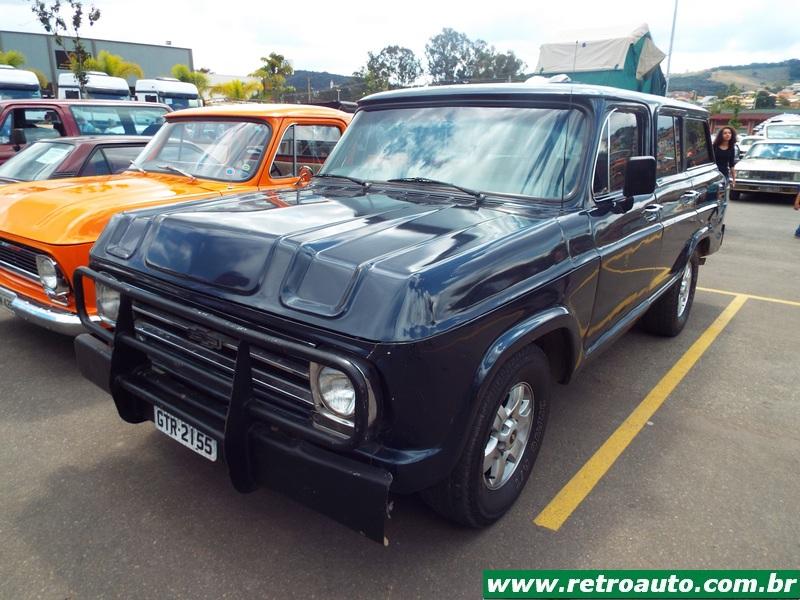 Chevrolet Veraneio – Linha C-1416 – Renovação com novo desenho ...