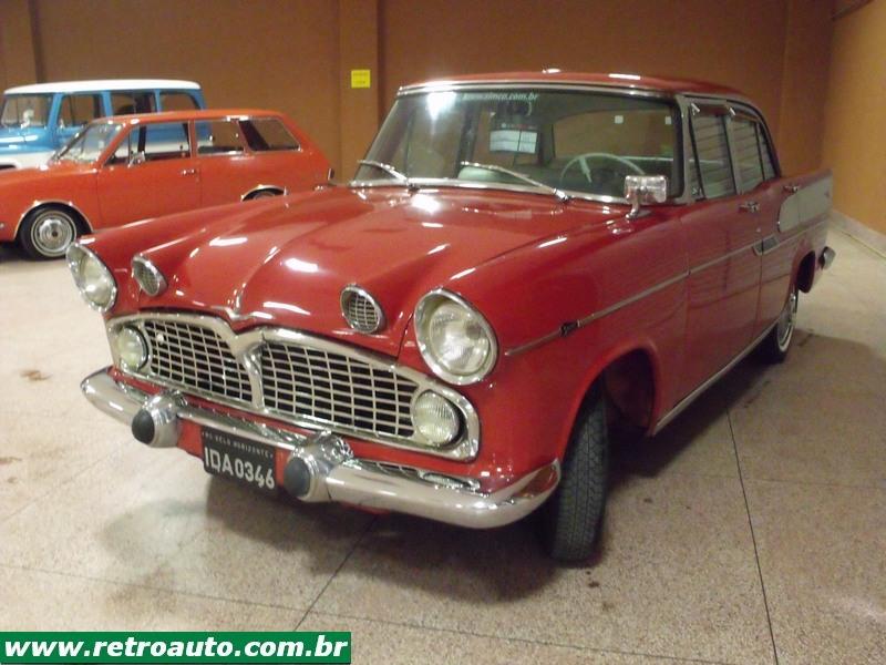 Simca Chambord: O primeiro automóvel brasileiro com motor V8 ...